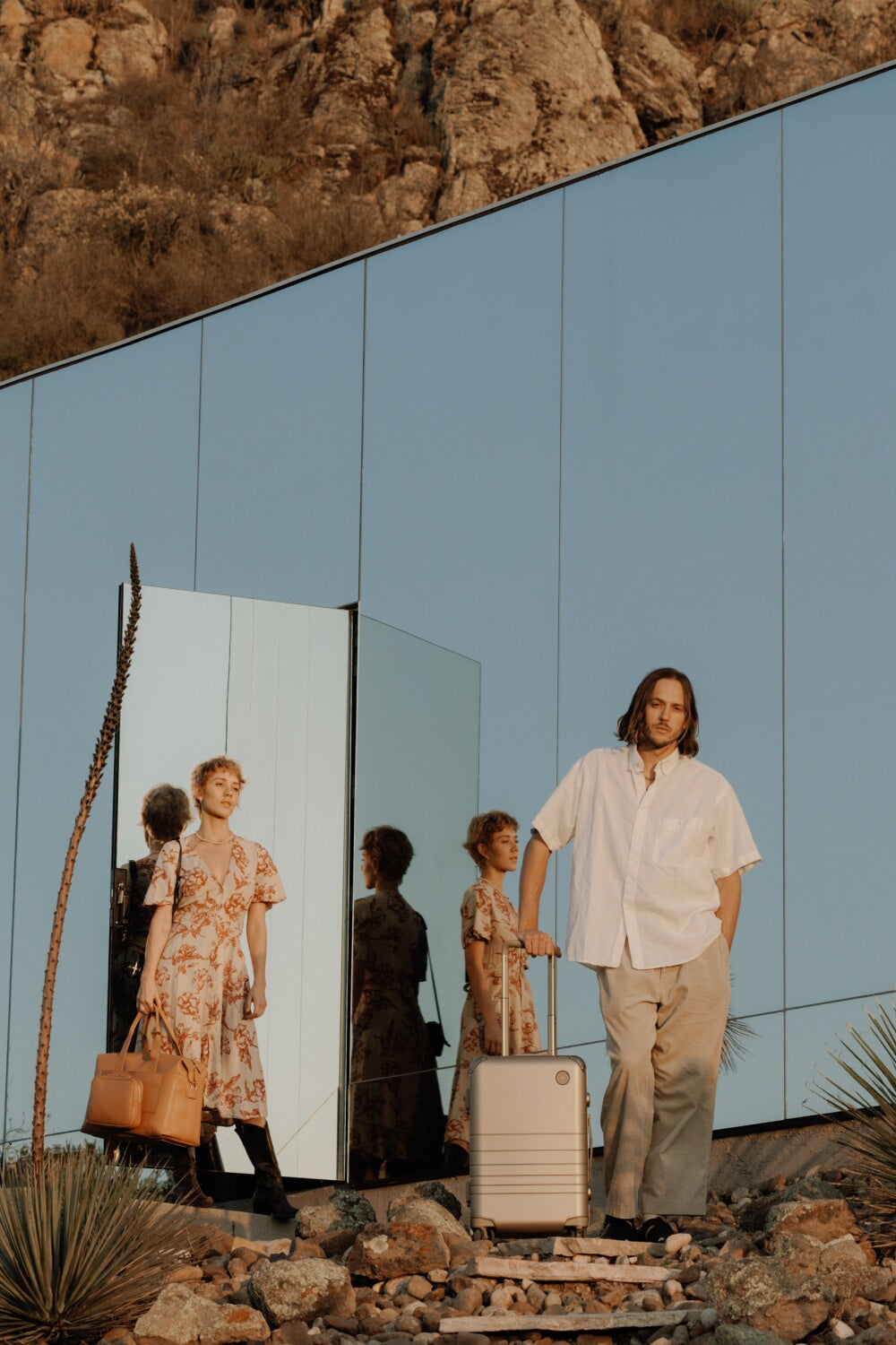 Monos Travel & Luggage | Monos.ca