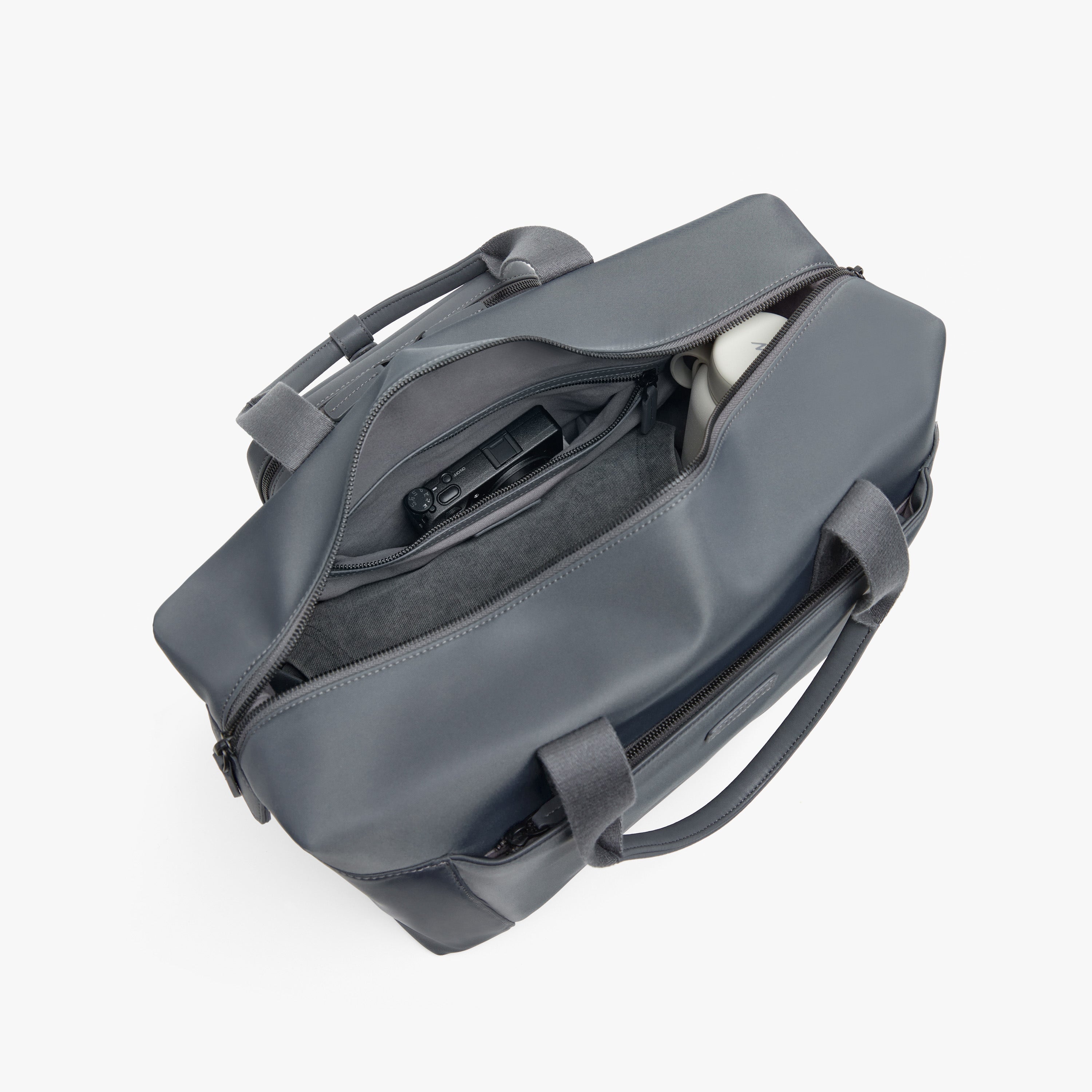 Metro Duffel | Monos Travel Canada Luggage & Bags – Monos Canada